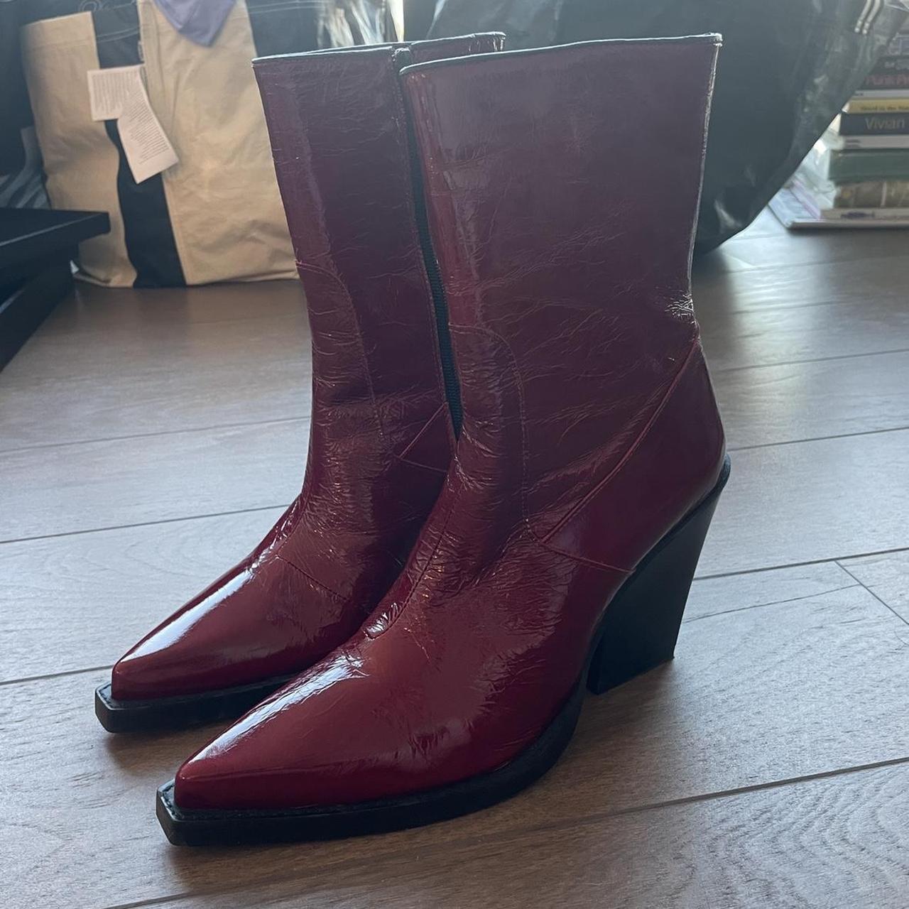 Women's Red and Black Boots | Depop