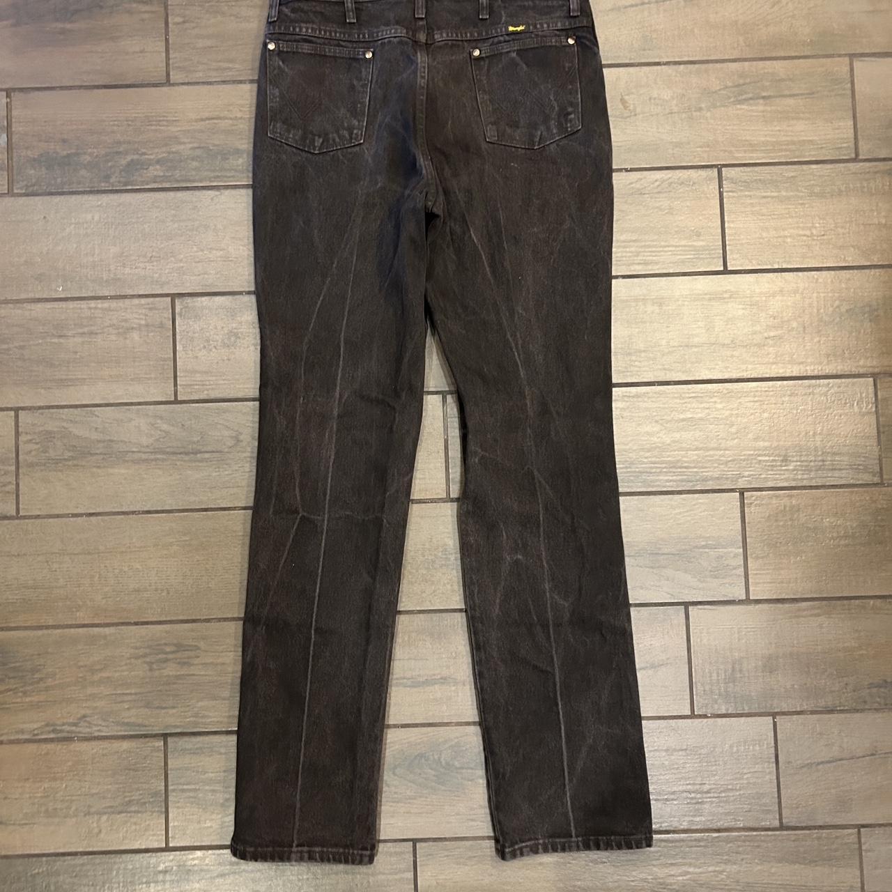Brown Wrangler Jeans Size 36x36 - Depop