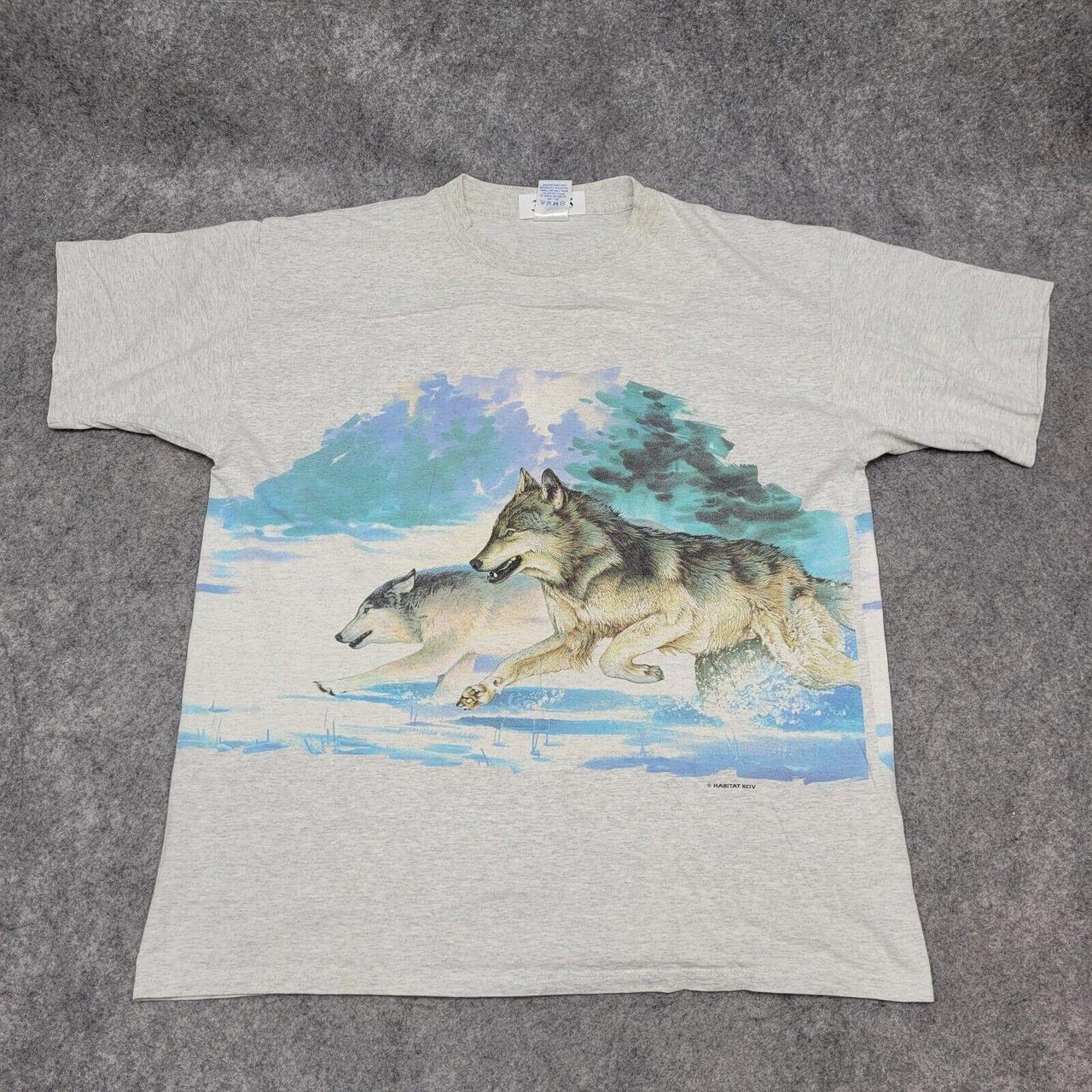 Vintage 1990s Running Wolves T-Shirt XL Gray... - Depop