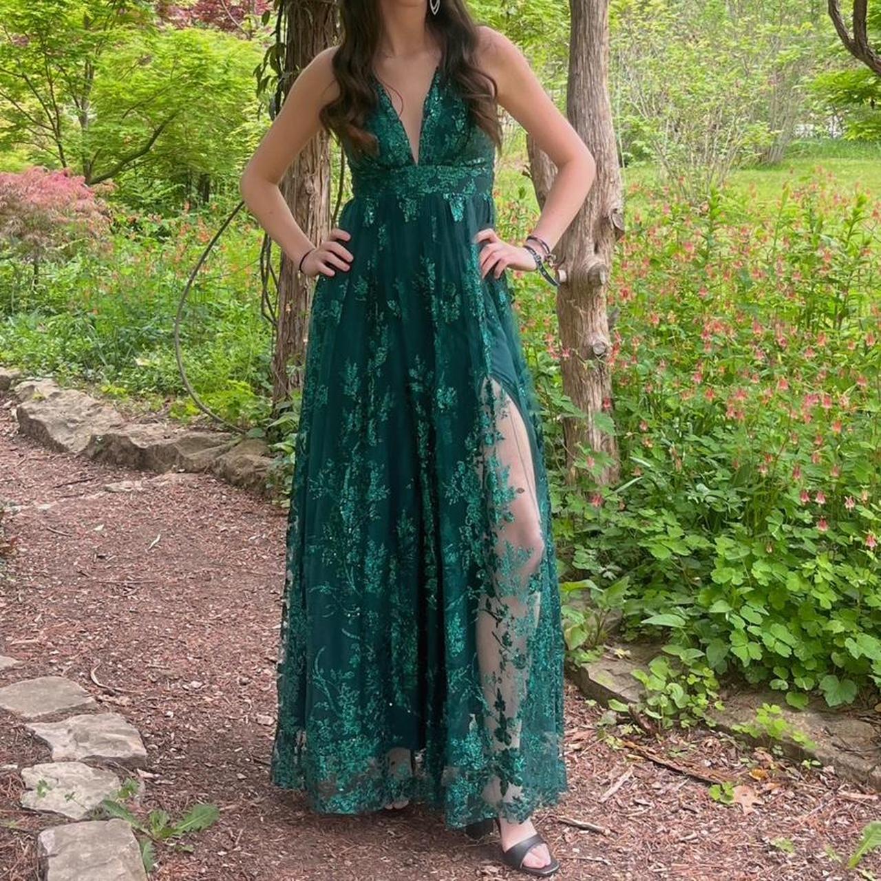 SOLD WINDSOR small/med. prom dress - Depop