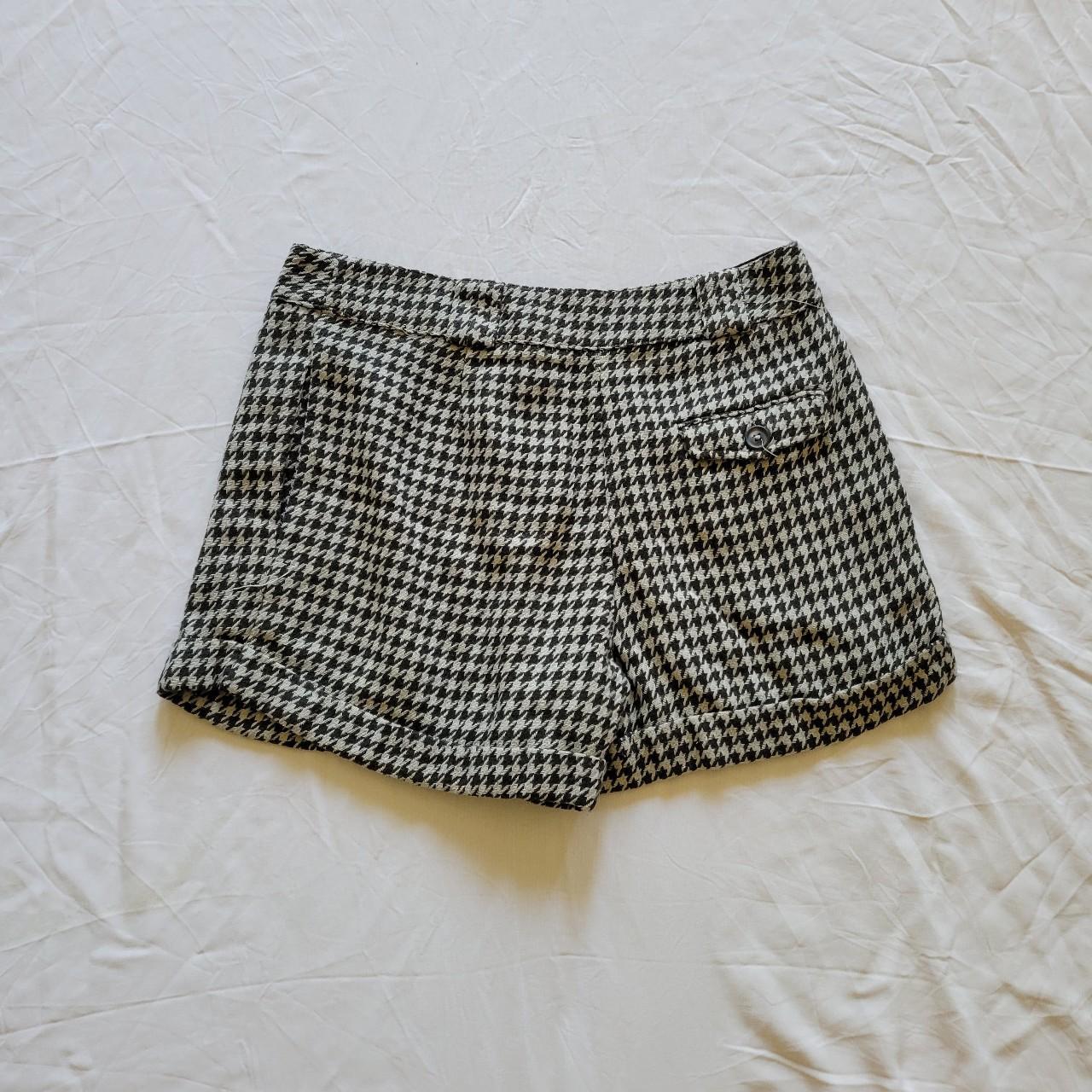 f21 vintage brown/tan houndstooth shorts size L 16in... | Depop