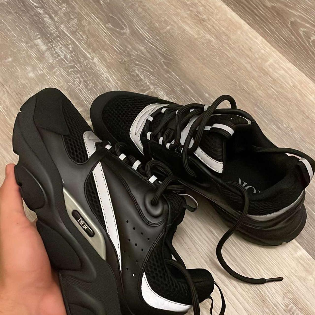 Dior B 22s brand new never been worn - Depop
