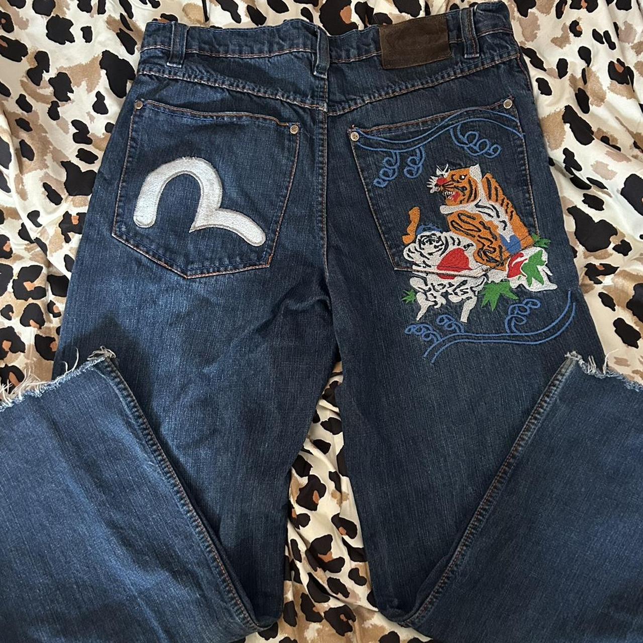 Evisu Pants with tiger design Size 36 Flaws end of... - Depop