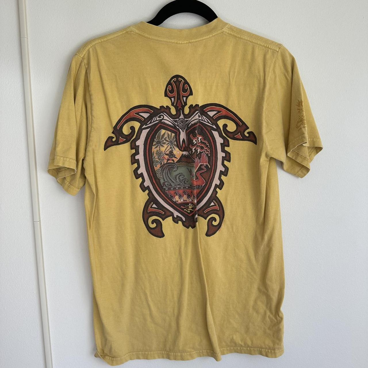 turtle graphic tee - Depop