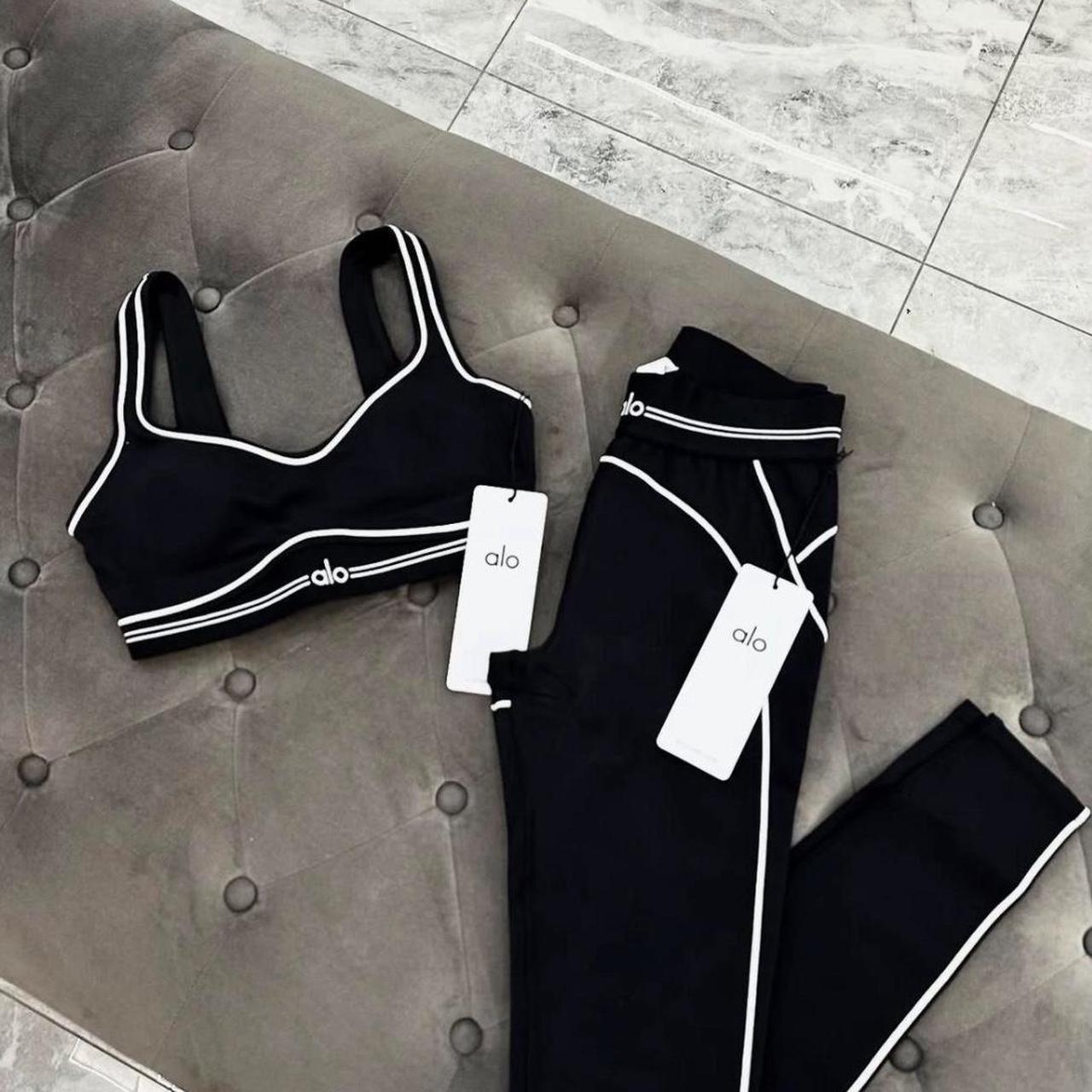 black alo set TAG DOES NOT CONE WITH this item has... | Depop