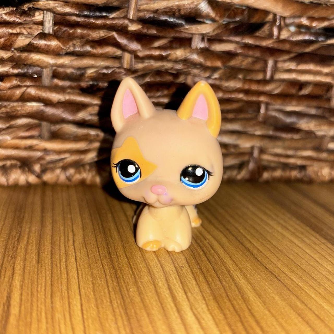 Littlest Pet Shop #1447 dog. Used and has some... | Depop