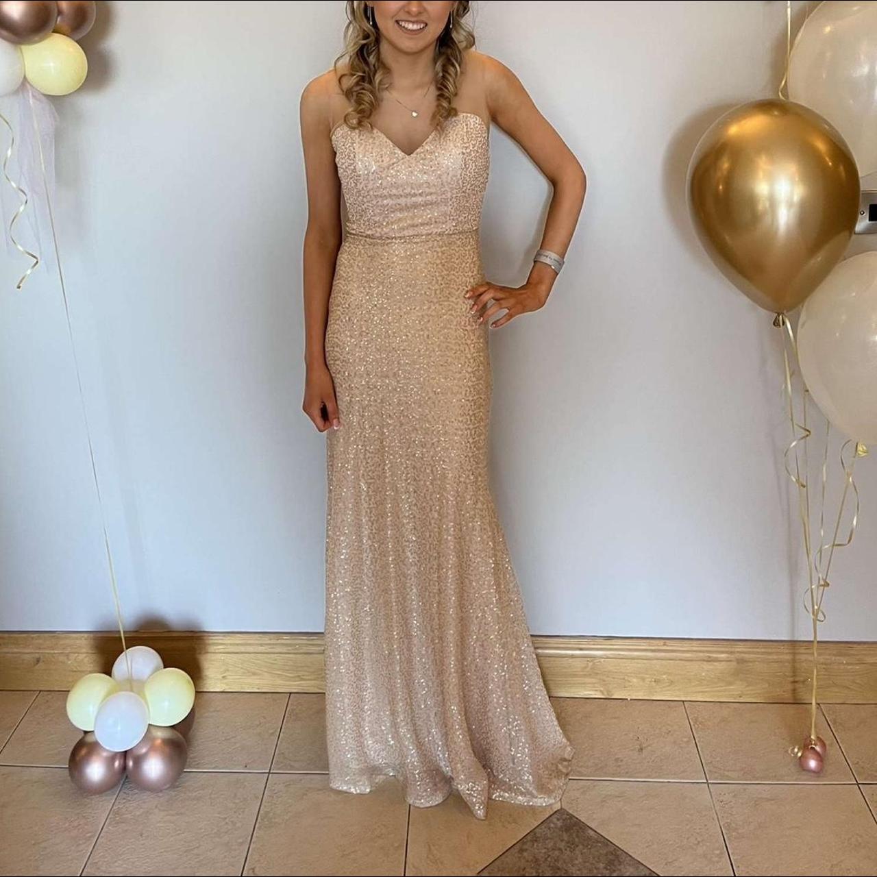 Ty ball/debs dress size 8 but would fit a 6 €70 ono... - Depop
