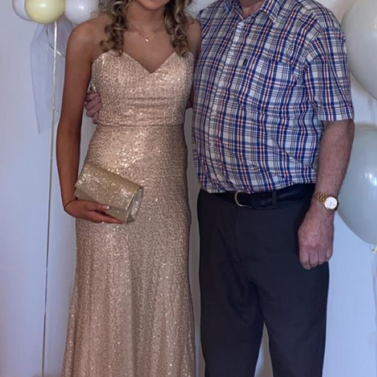 Ty ball/debs dress size 8 but would fit a 6 €70 ono... - Depop