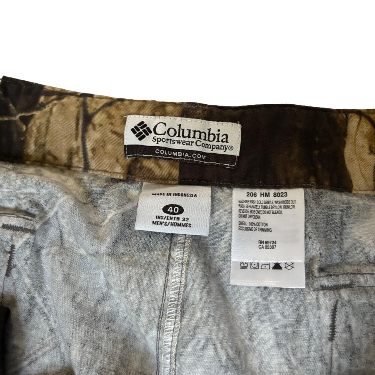 Columbia Men's Camouflage Cargo Pants 40 x 32... - Depop