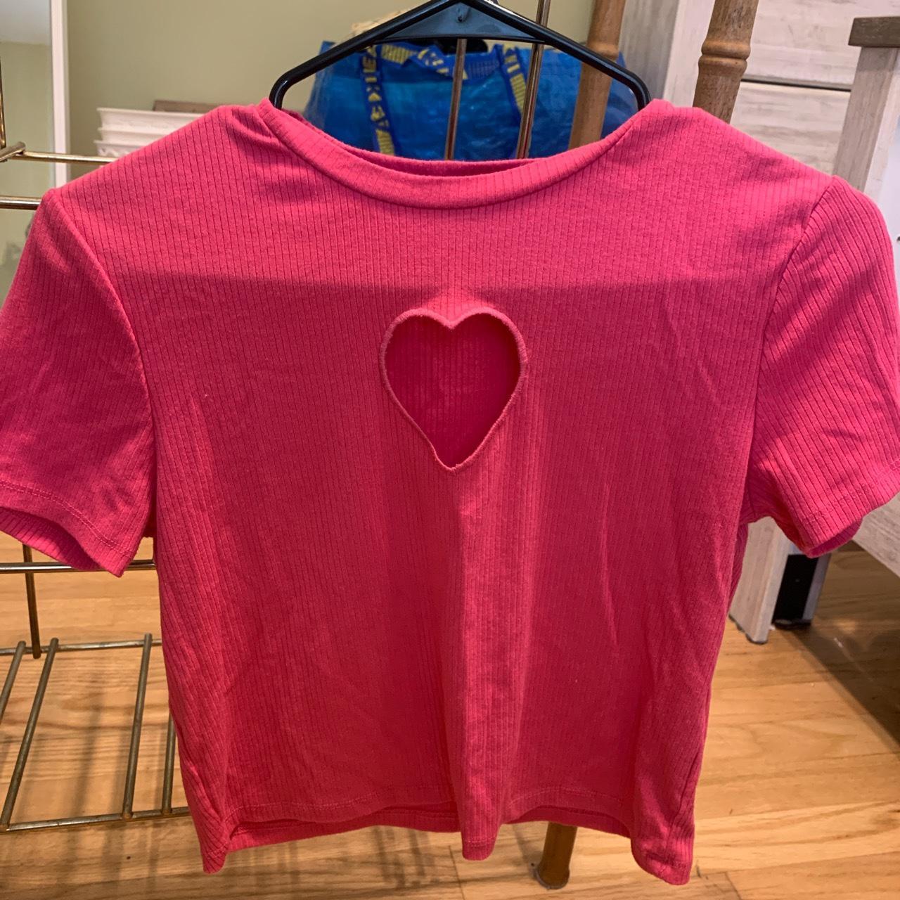 Pink heart cut out crop top worn once - Depop