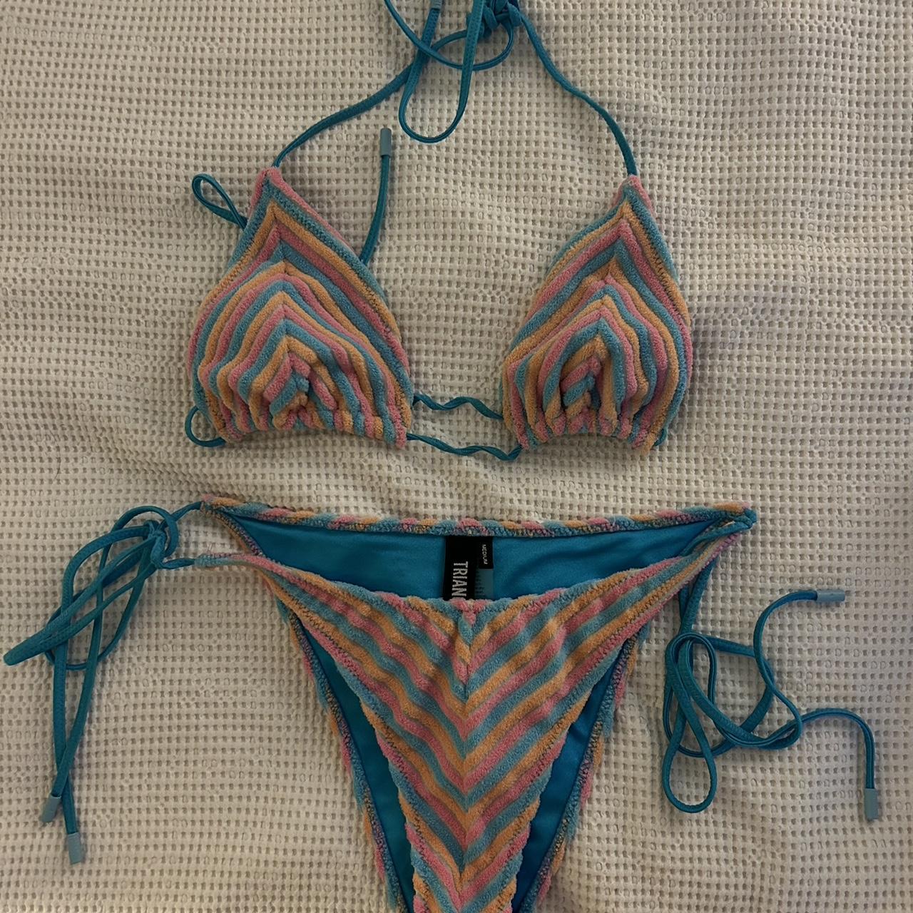 sherbert triangls S top and M bottom | Depop