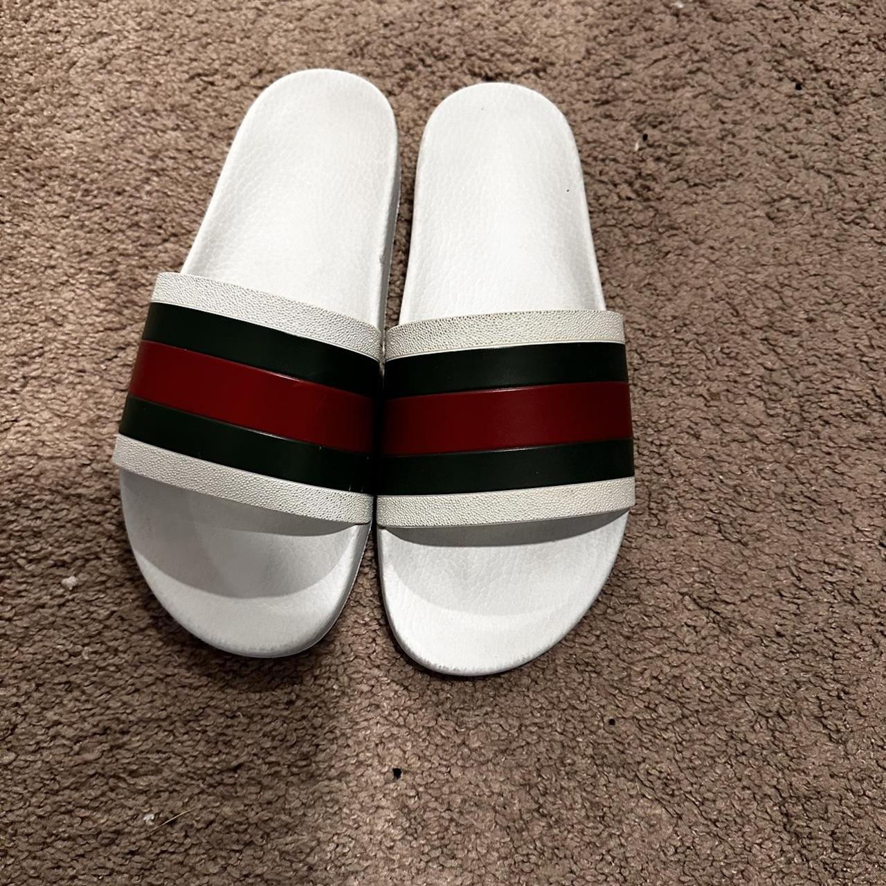 Gucci Men's Signature Stripe Slide Sandals Size 11... - Depop
