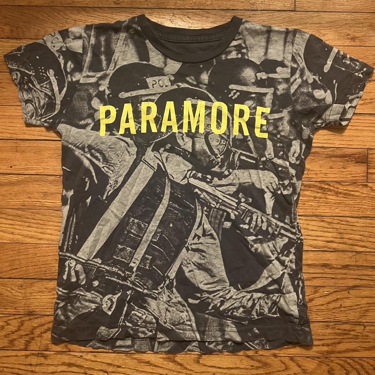 PARAMORE ALL OVER TEE No tag but fits like a... - Depop