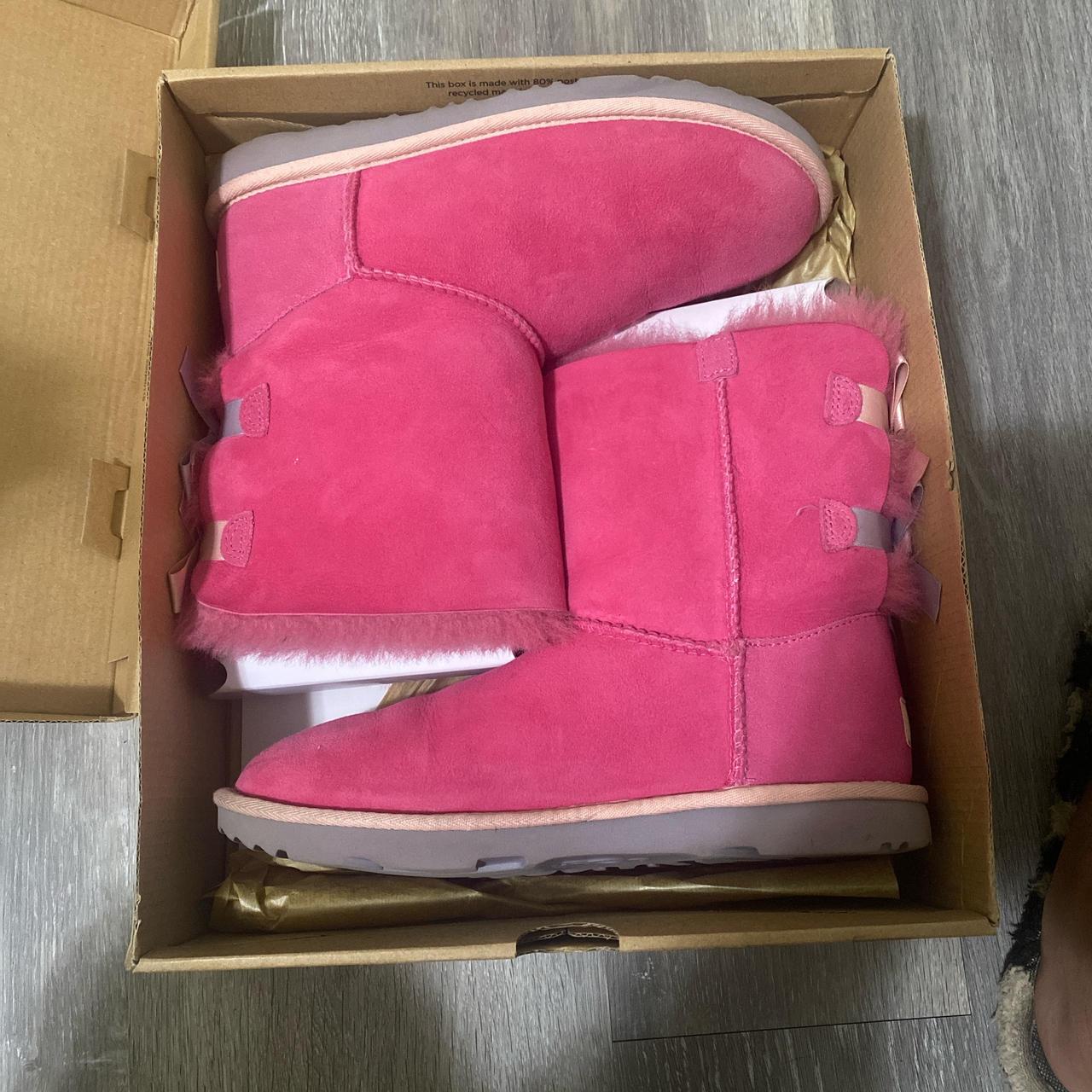 Really cute ugg boots #uggs #womenuggs #uggboots #pink - Depop