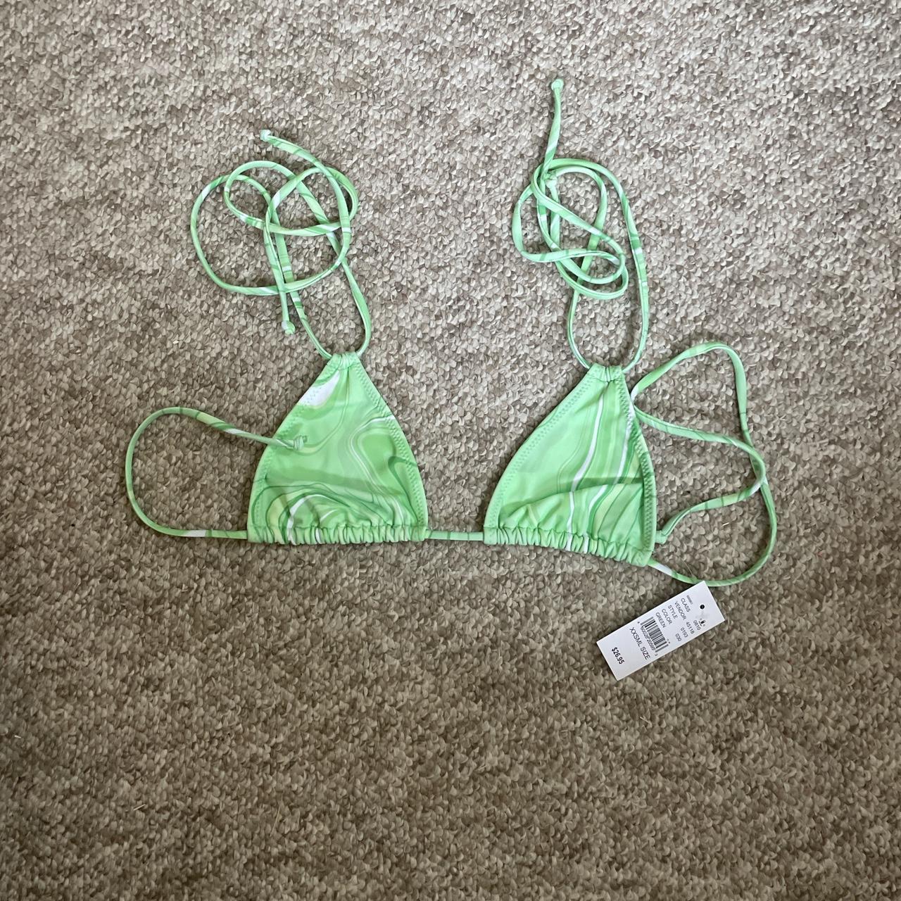 LA Hearts by PacSun Women's Green and White Bikini-and-tankini-tops | Depop