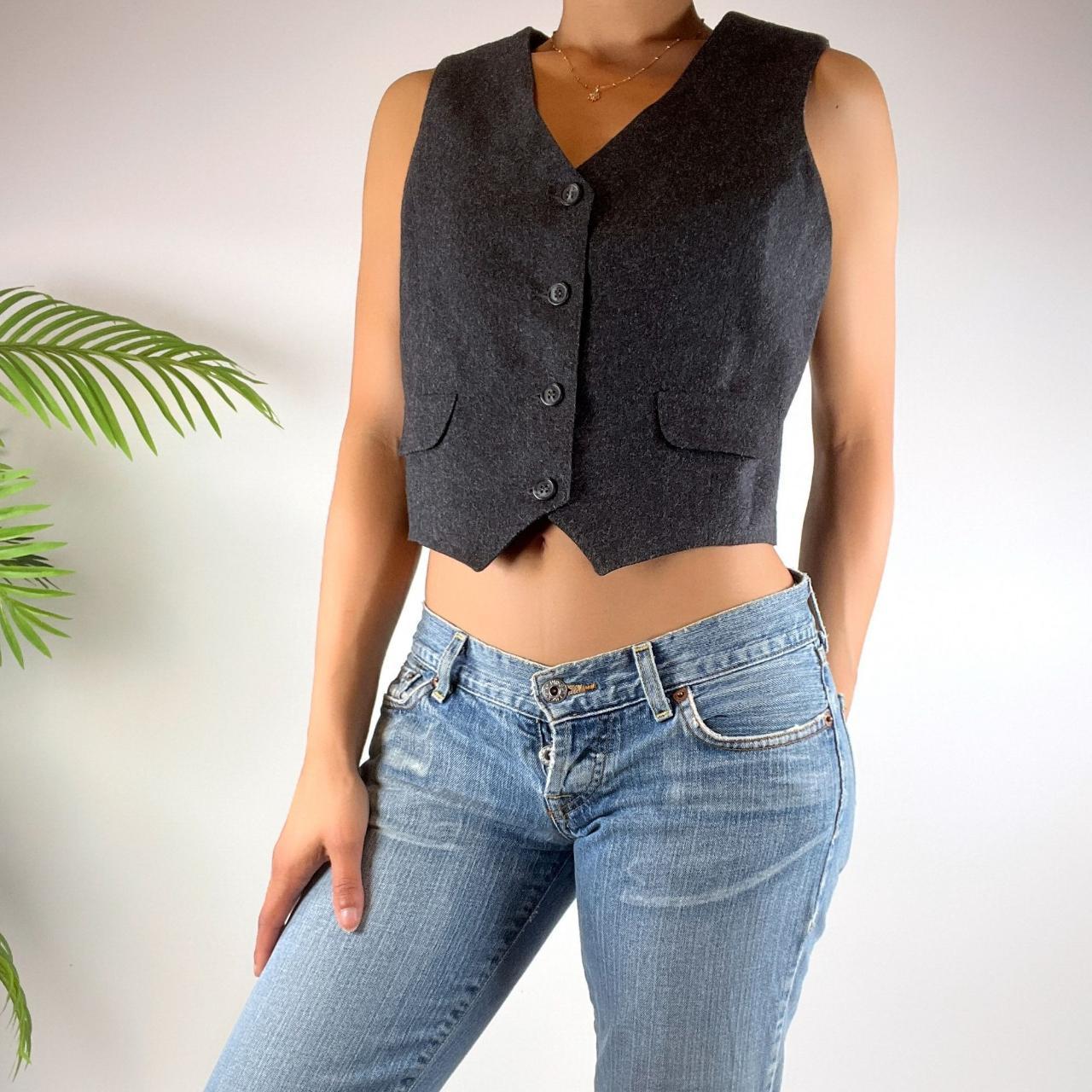 Vintage 90s Alt Grunge Gray Indie Cropped Button Up... - Depop