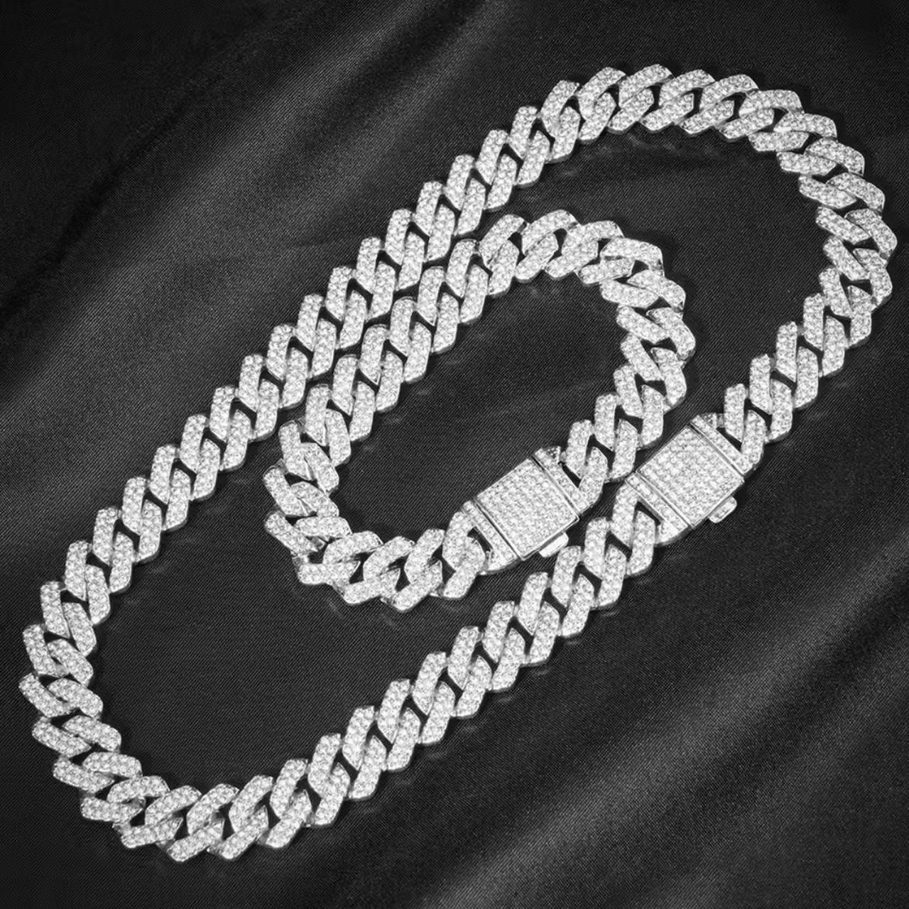 20 inch Cuban link chain and bracelet set #jewellery | Depop