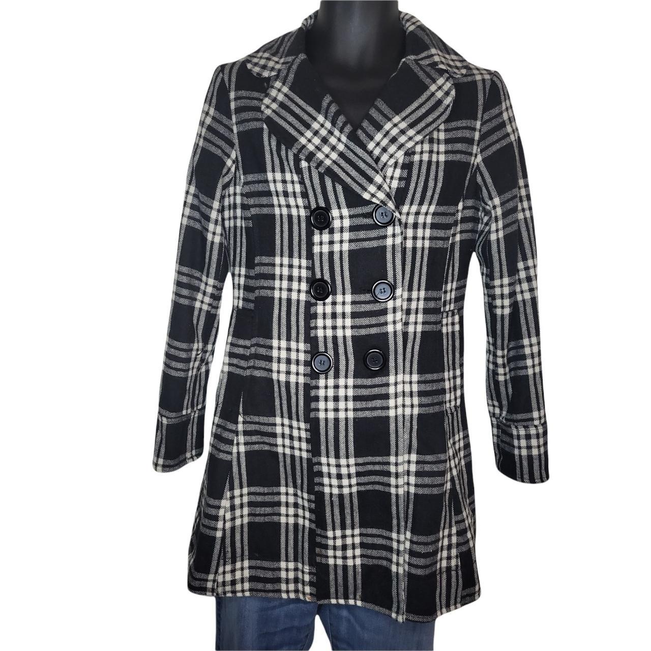 Forever 21 Winter Coat Women Sz M Plaid 6... - Depop