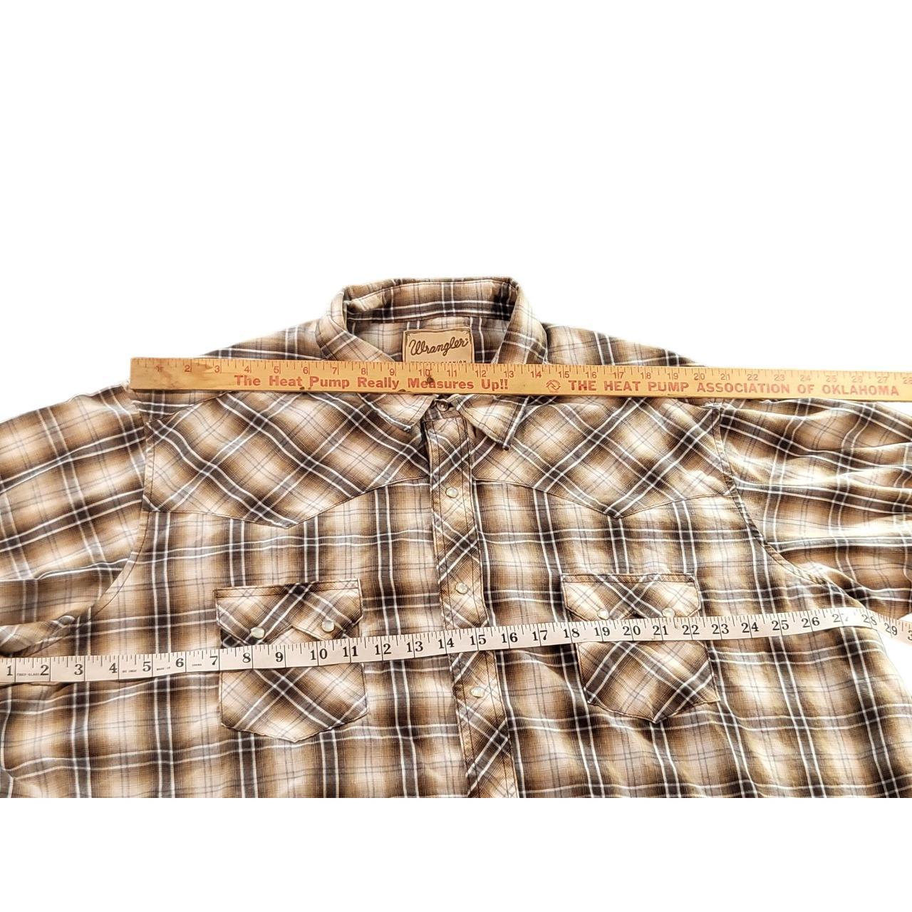 Vintage Wrangler Pearl Snap Button Up Shirt Men Sz... - Depop