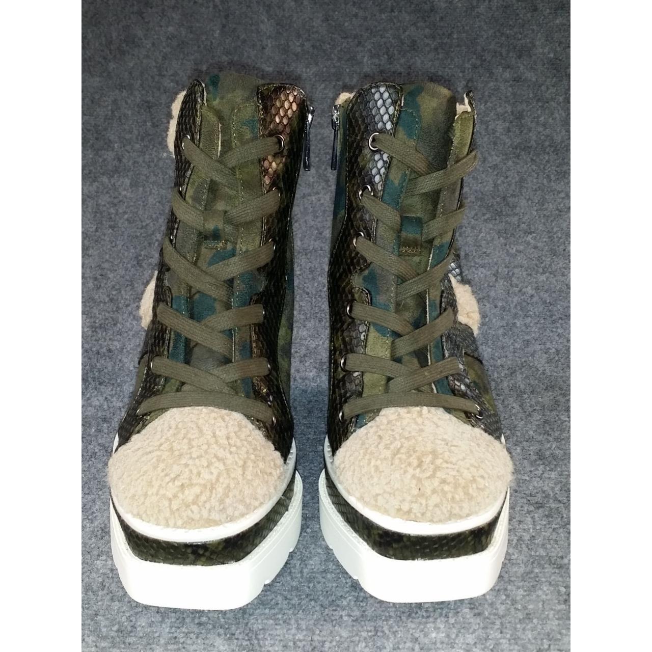 Jessica Simpson Melinda Camo Bootie Women Sz 7.5 US... - Depop
