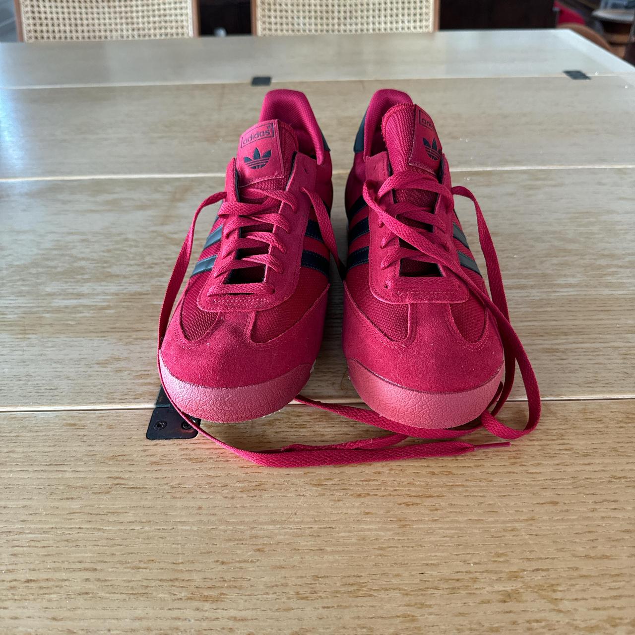 ADIDAS R71 - TEAM VICTORY RED / BLACK Size... - Depop