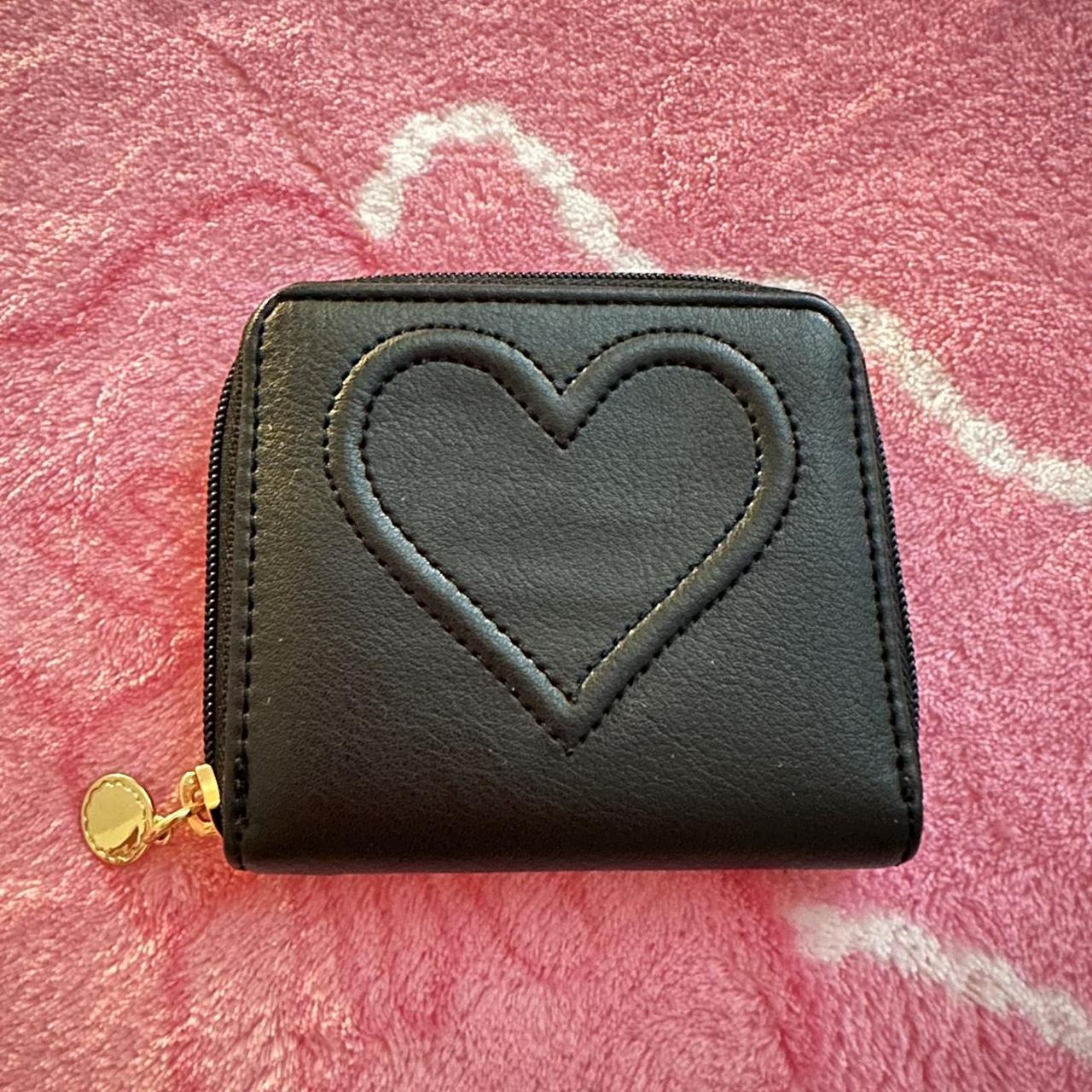 brand new heart wallet 💗💵 this wallet is super... - Depop