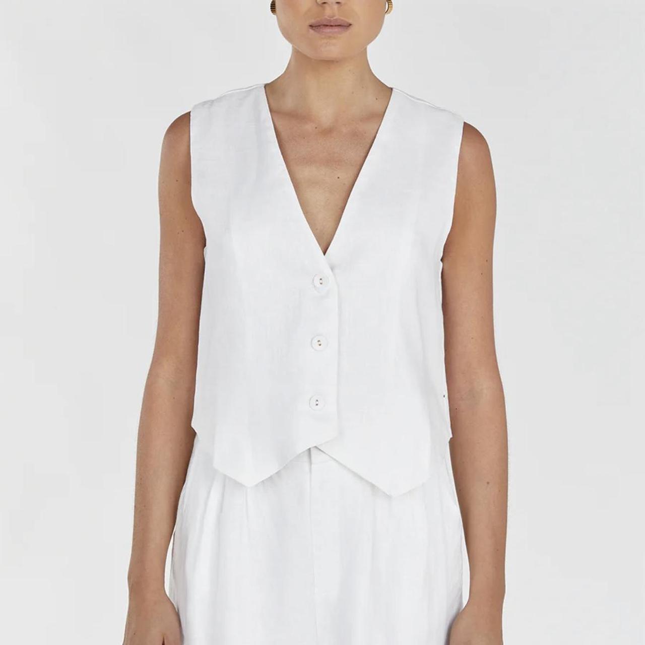 Linen dissh vest rrp $80 - Depop