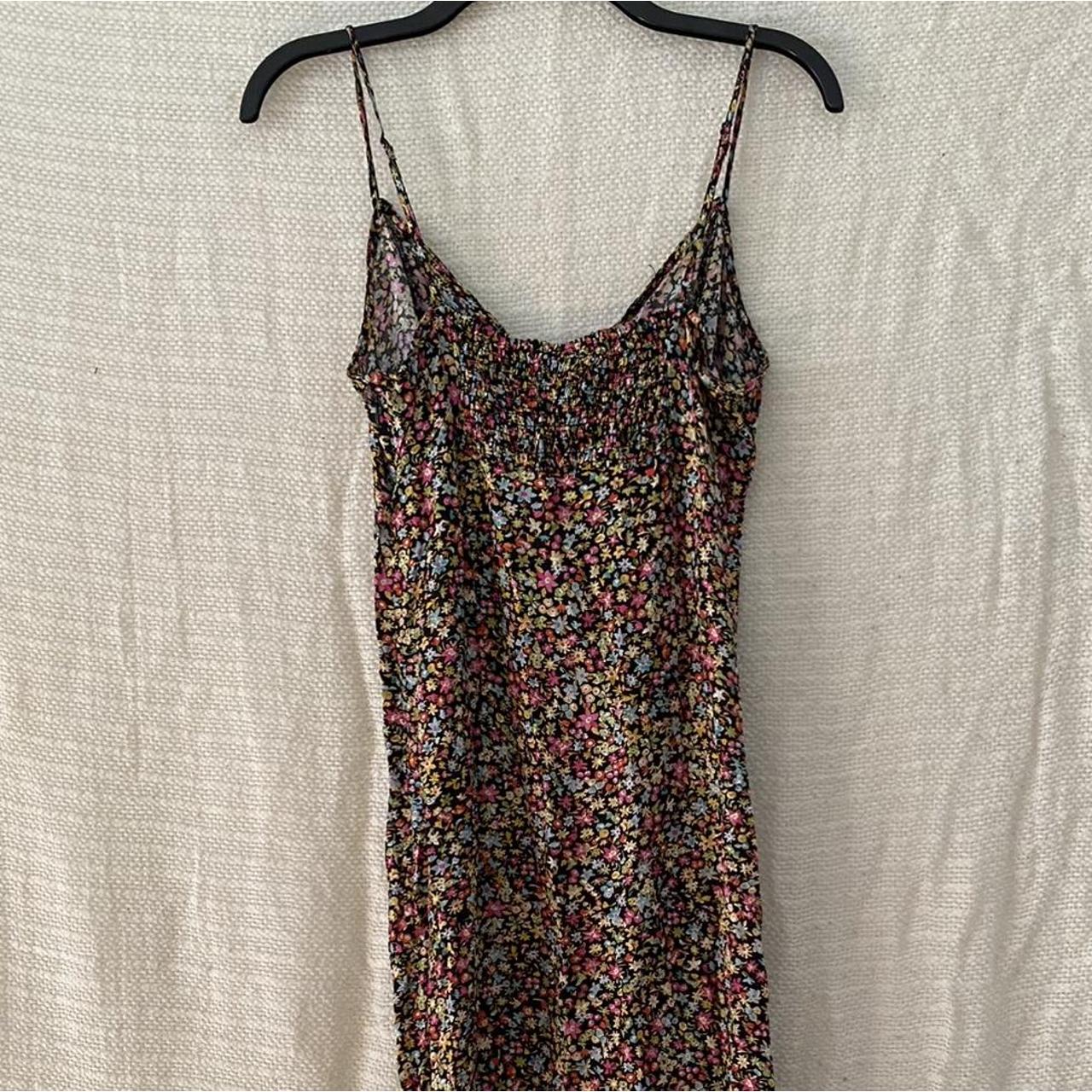 Zara Midi Floral Dress with triangle top size... - Depop
