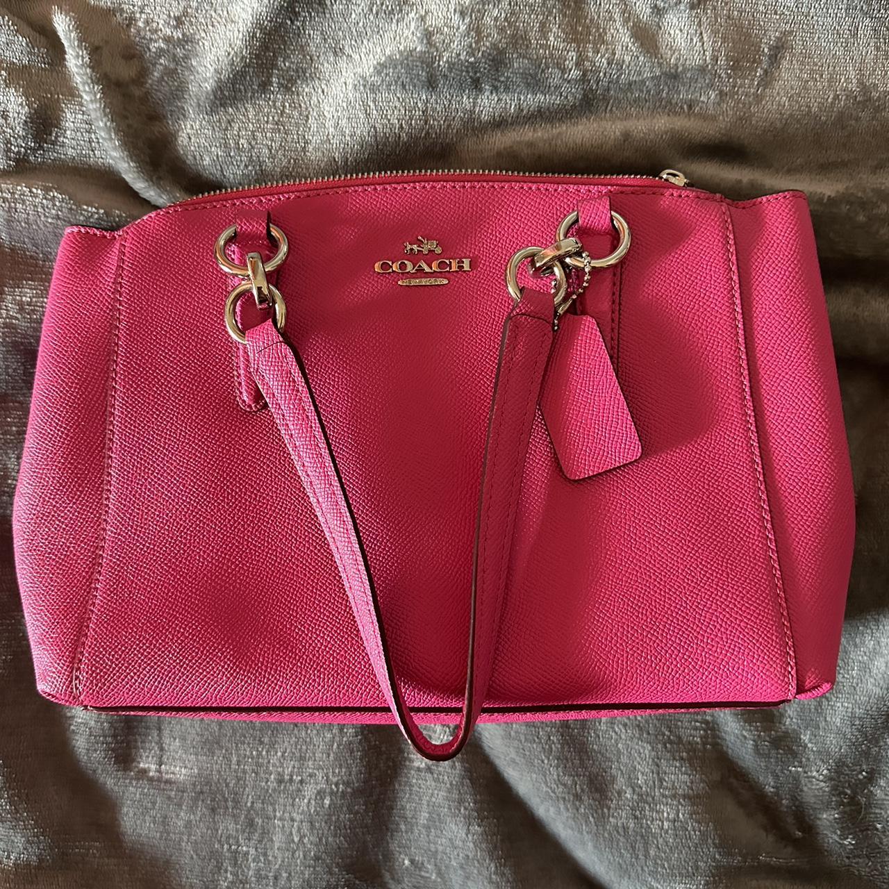 Coach pink purse. Medium size bag. #coach - Depop