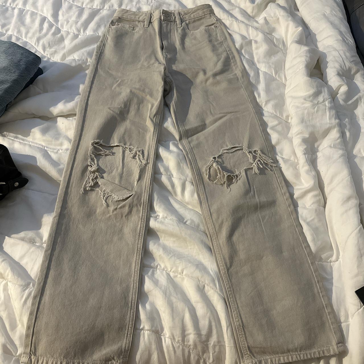 Light gray jeans, high-rise, 90s boyfriend - Depop