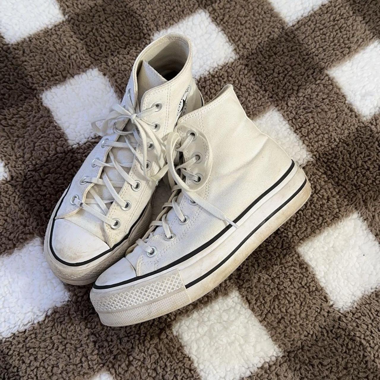 white platform converse size 7 women’s - Depop