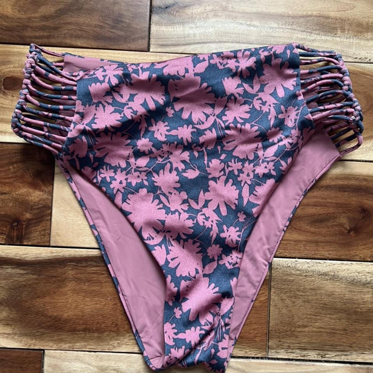 Dolce Vita High Rise Bikini Bottoms Cute stringy... - Depop