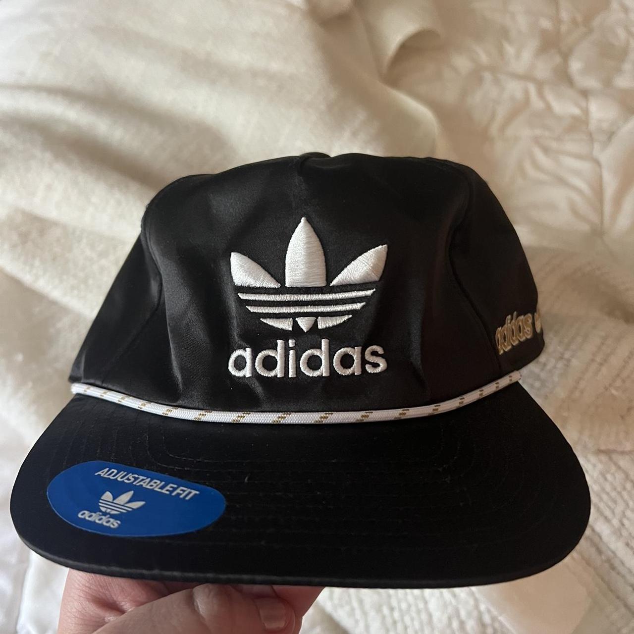Adidas Originals Men's Black and White Hat | Depop