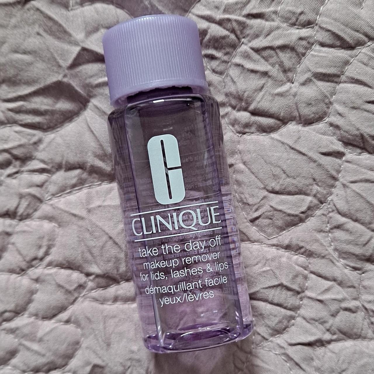 Clinique travel size makeup remover Never used - Depop