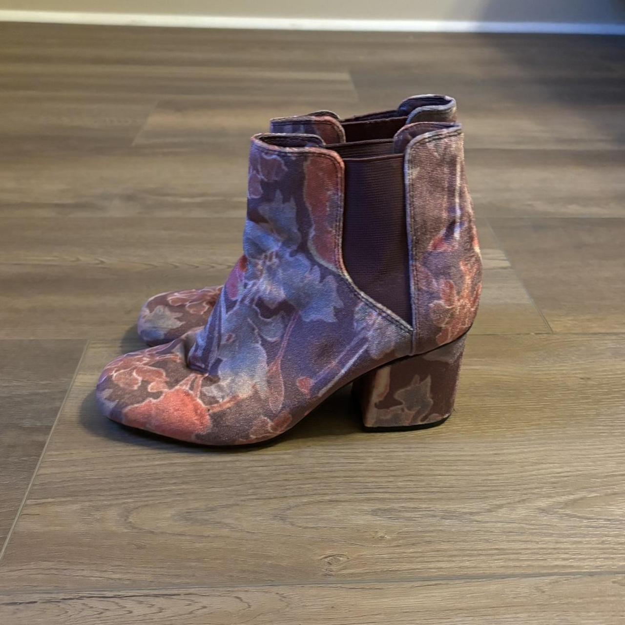 💫 indigo rd. pink ankle boots #indigord #boots - Depop