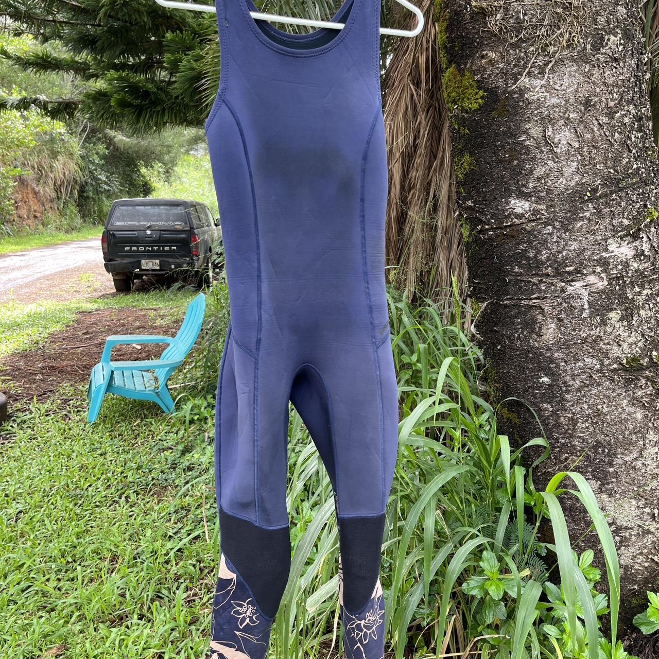 Patagonia 2mm long jane sleeveless wetsuit! Super... - Depop