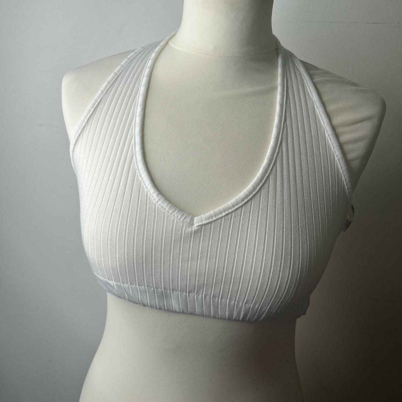 Missguided Women's White Crop-top | Depop