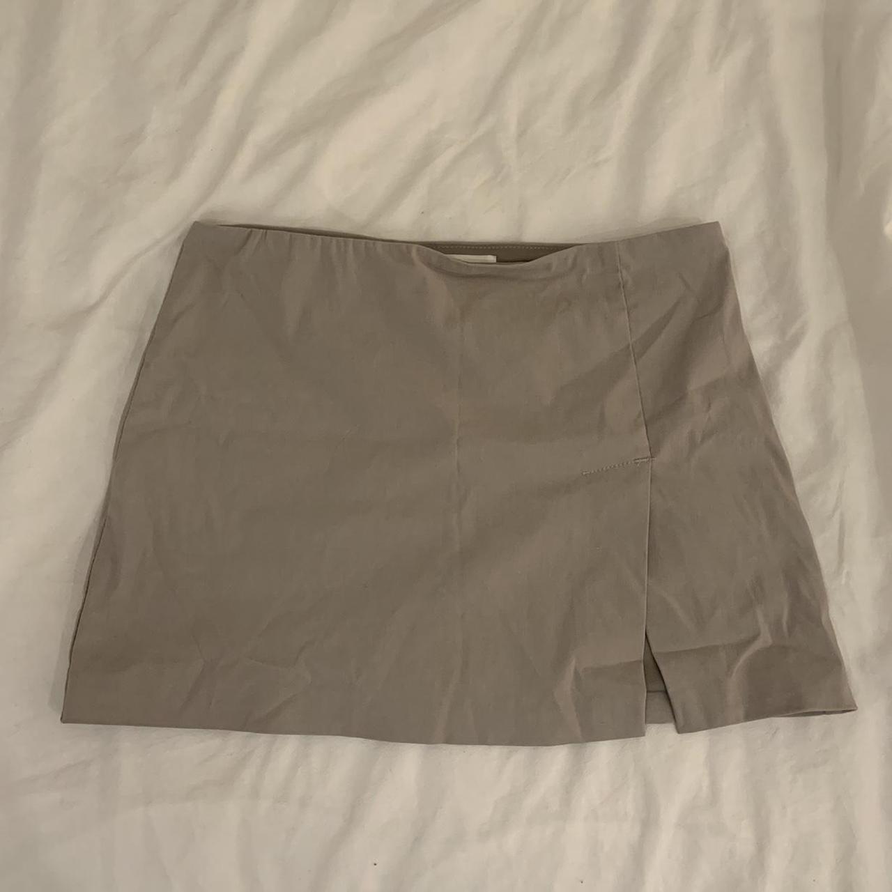Supre mini skirt Worn once - Depop