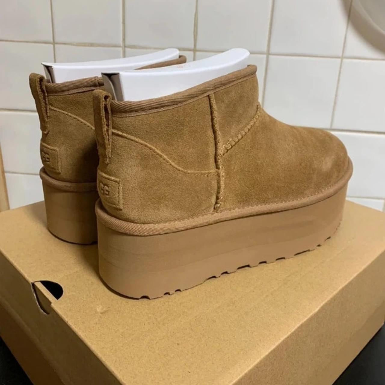 Uggs ultra mini classic platform 39 Uggs ultra mini... - Depop