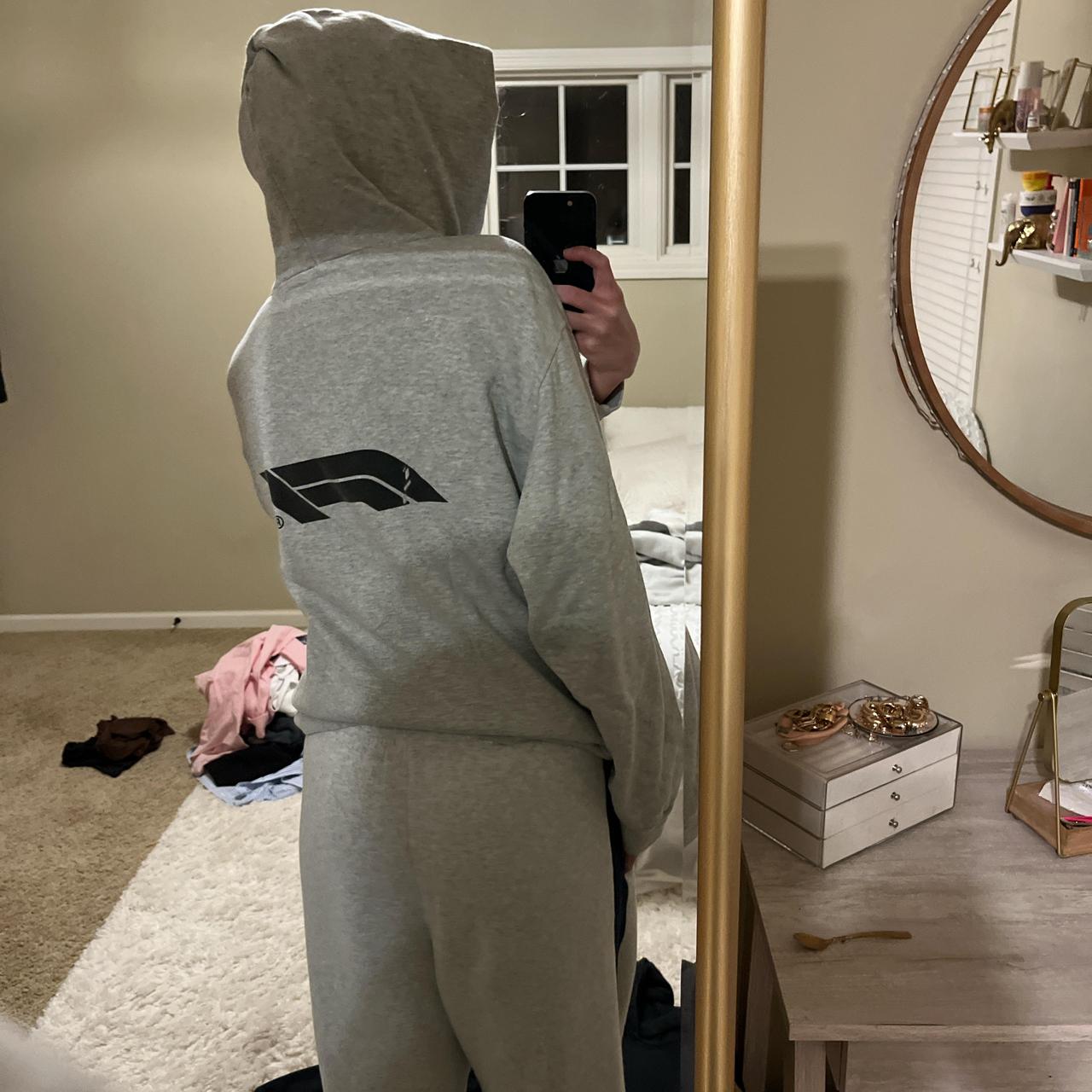 F1 pacsun hoodie so cute! #F1 #pacsun #trendy #hoodie - Depop