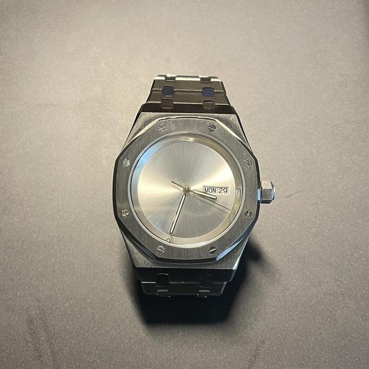 Audemars Piguet Men's Silver Watch | Depop