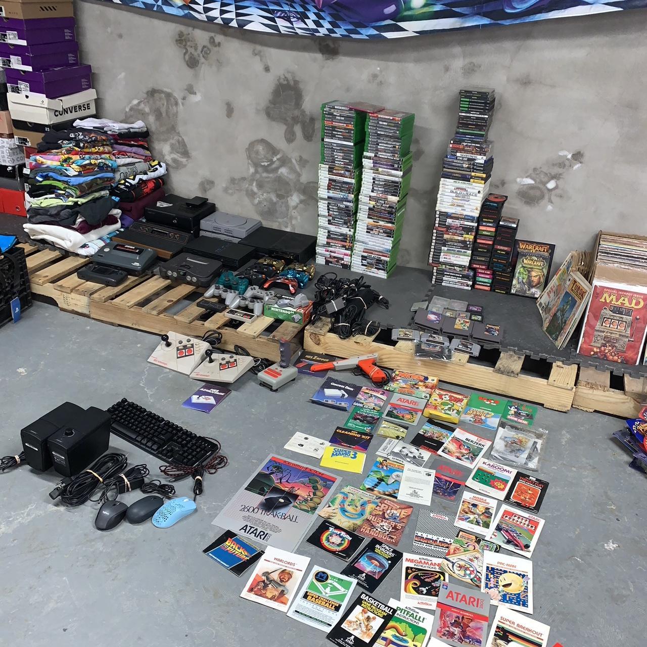 Massive Video Game Bundle Lot Willing too break up... - Depop