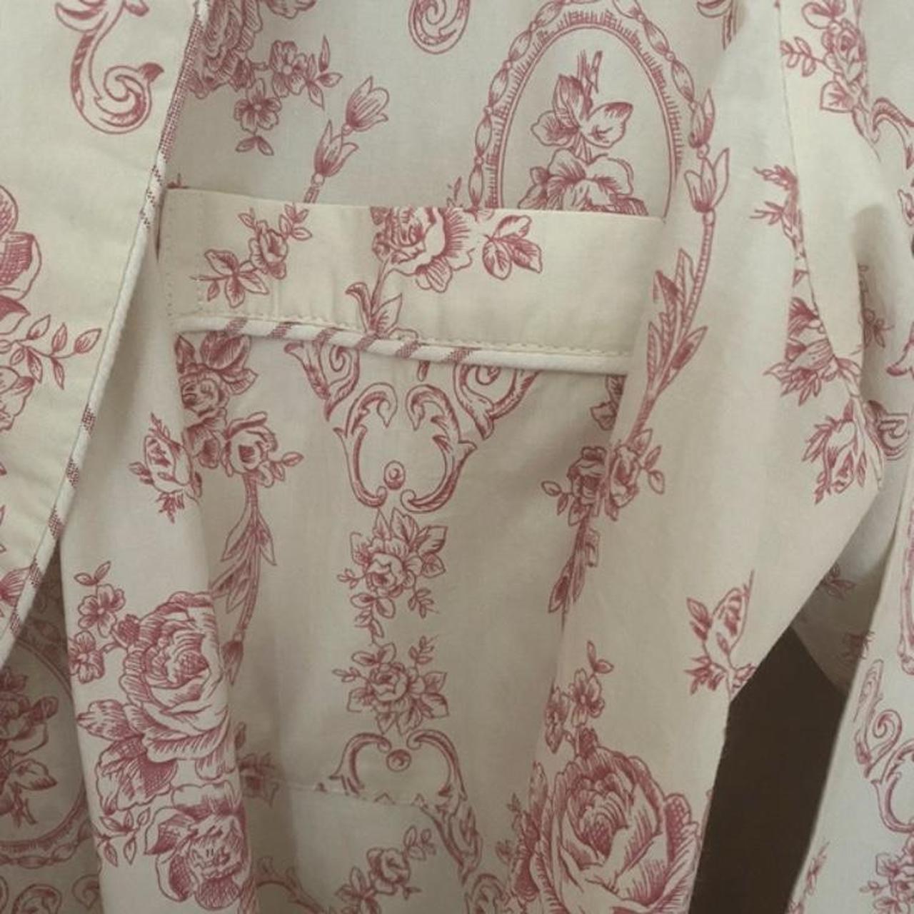 Women's Pink and Cream Robe | Depop