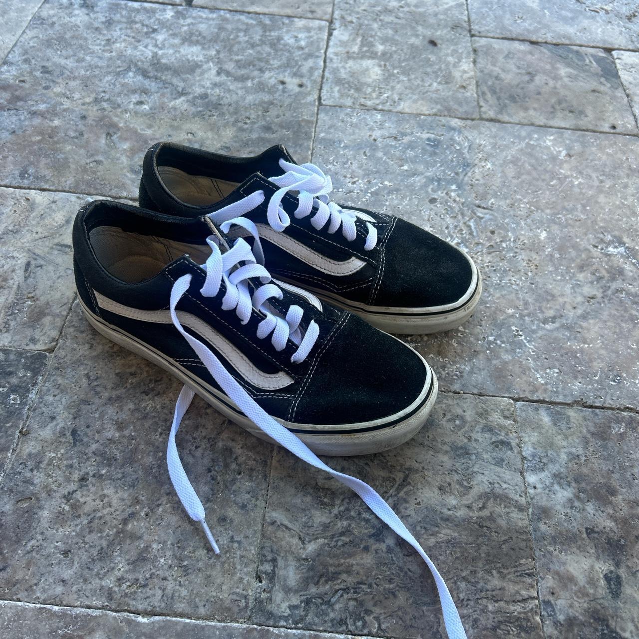 vans woman's size 7 - Depop