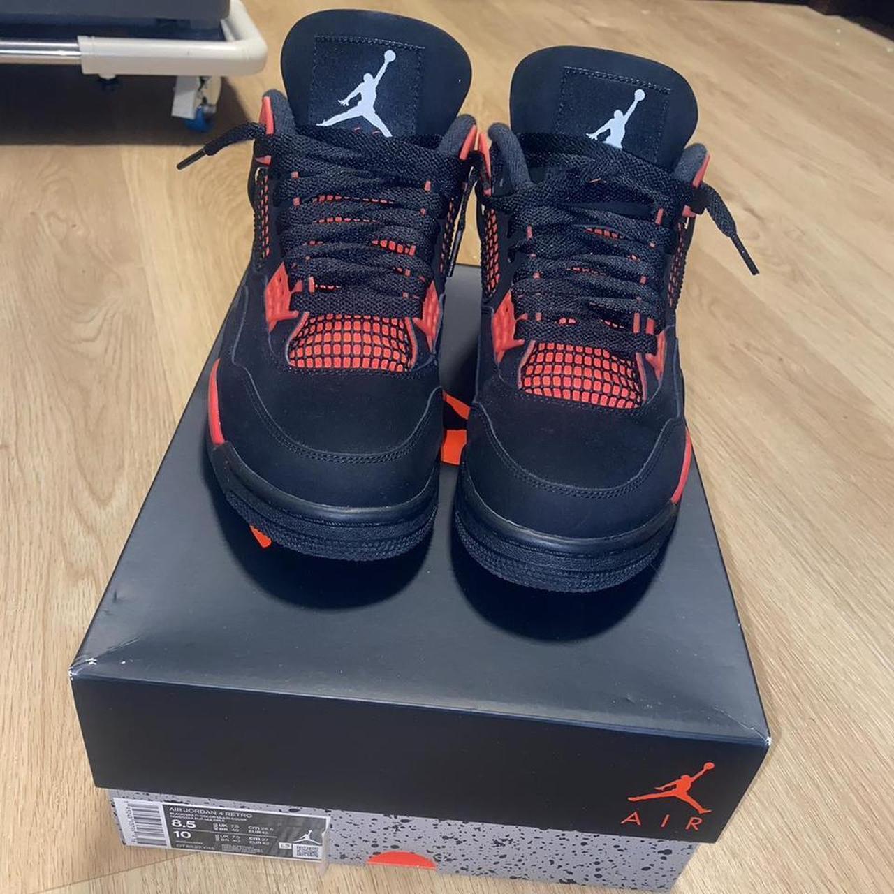 Jordan Men's Black and Red Trainers | Depop