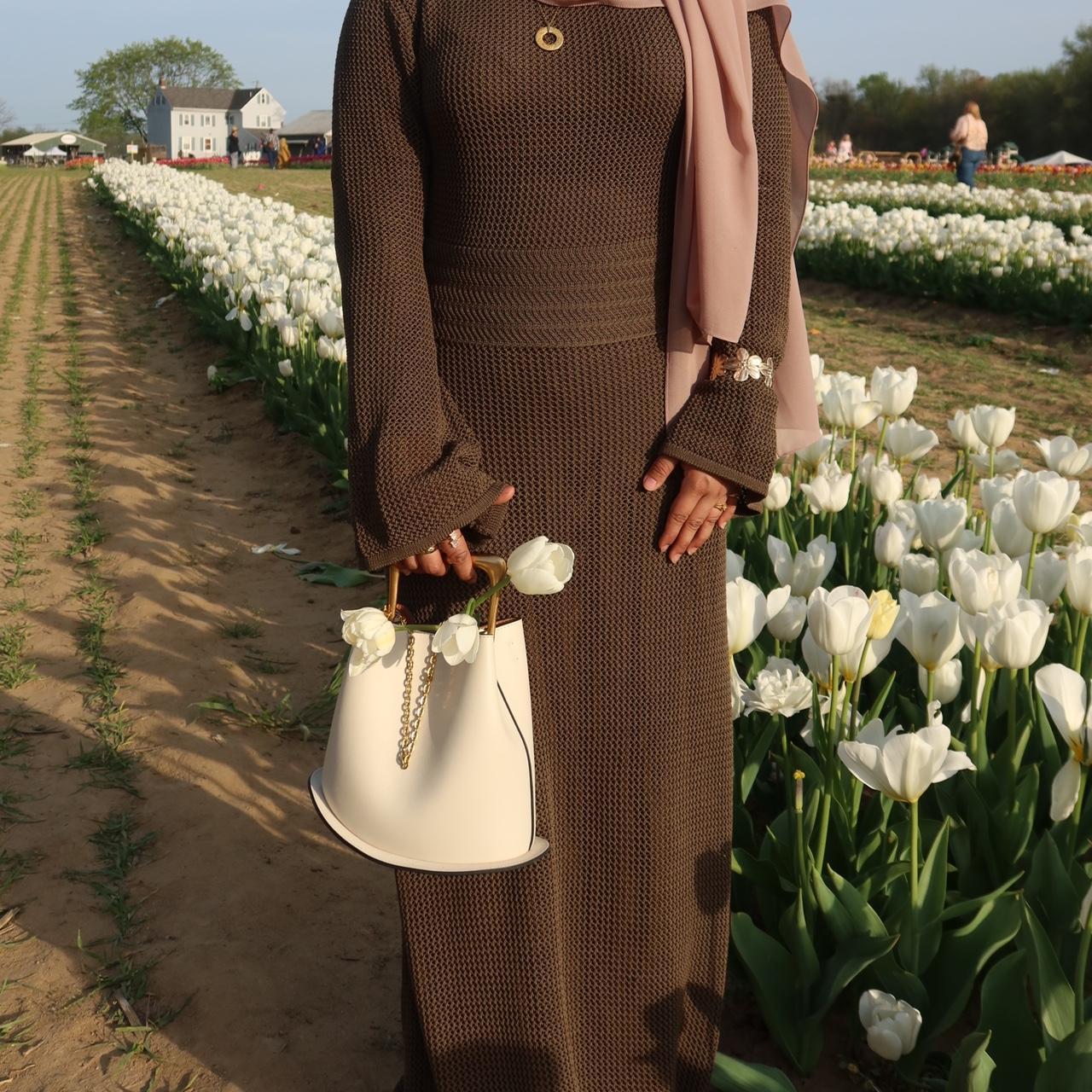 PRICE IS FIRM HEAVILYYY DISCOUNTED ALREADY Veiled... | Depop