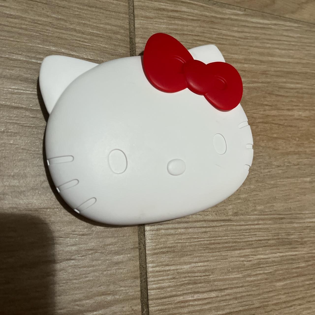 Hellokitty Compact mirror (it lights up) - Depop