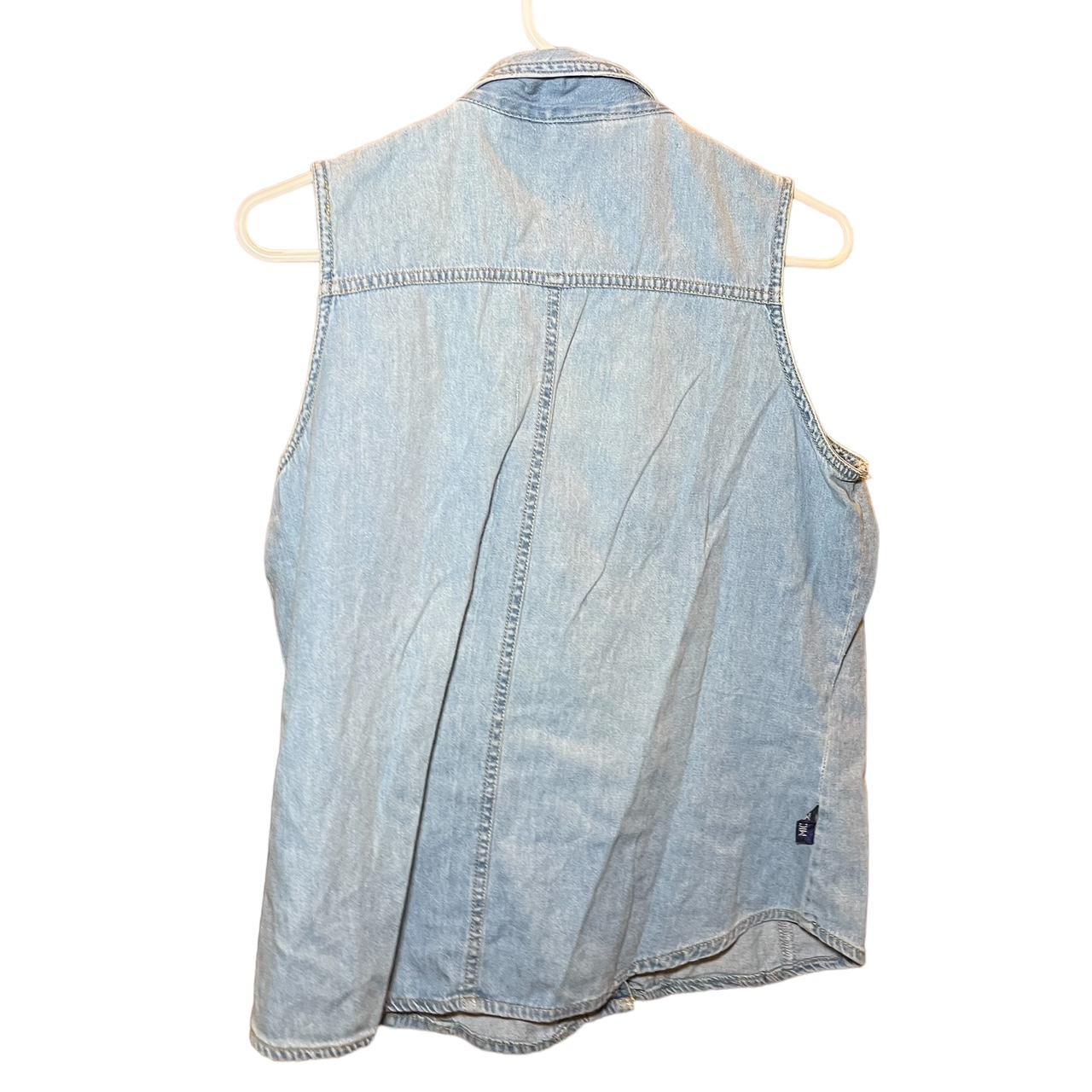 Cutest Mickey vest - Depop