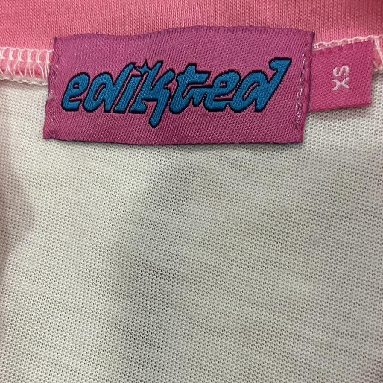 Edikted Women's Pink and White Crop-top | Depop