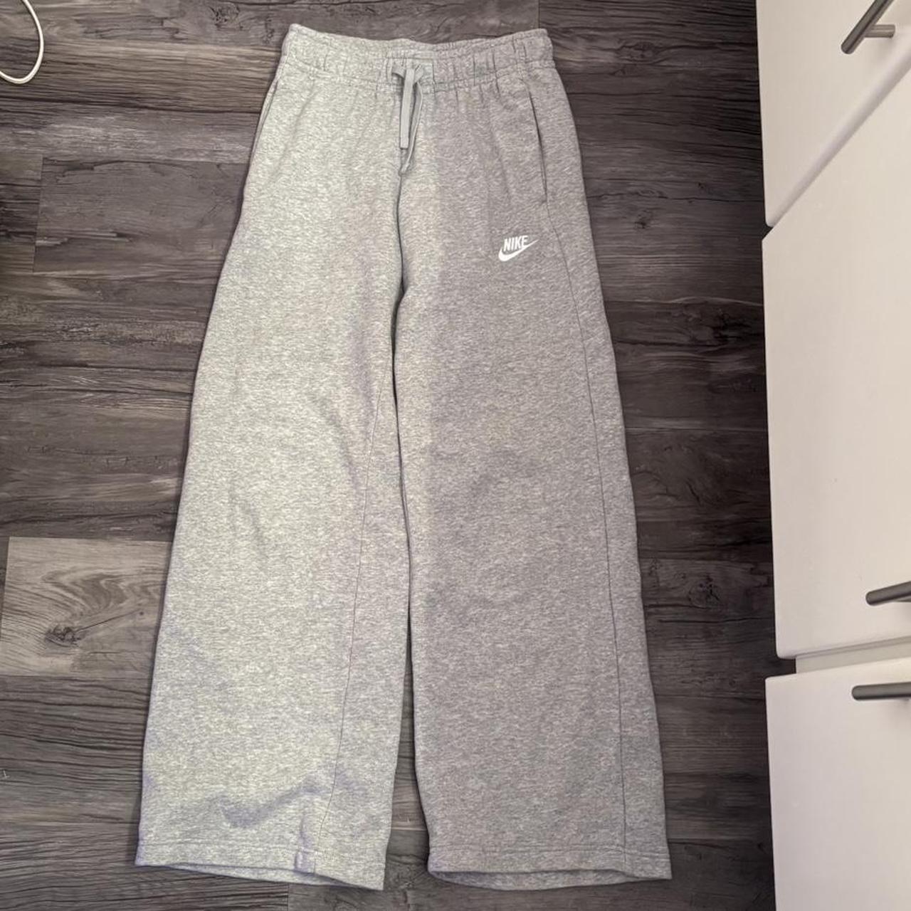 Grey Nike sweatpants for women size xs never worn... | Depop